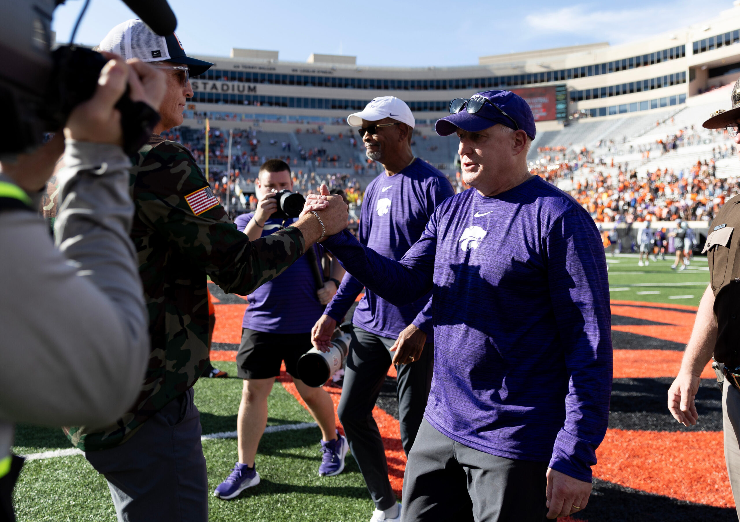 AP: Kansas State football coach set to announce retirement today | News ...
